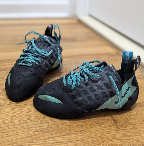 Scarpa | Shoes | Scarpa Instinct Lace Womens Climbing Shoes | Poshmark